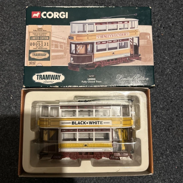 CORGI 36707 TRAMWAY Classics Fully Closed Tram Leeds Limited Edition of ...