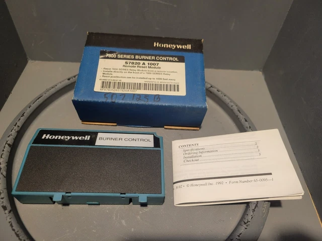 HONEYWELL 7800 SERIES Burner Control Remote Reset Module, S7820 A 1007 ...