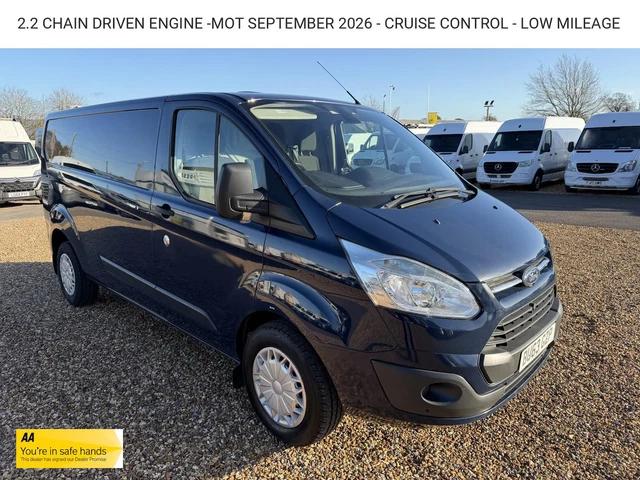 2013 FORD TRANSIT Custom 2.2 TDCi 125ps Low Roof Trend Van PANEL VAN ...