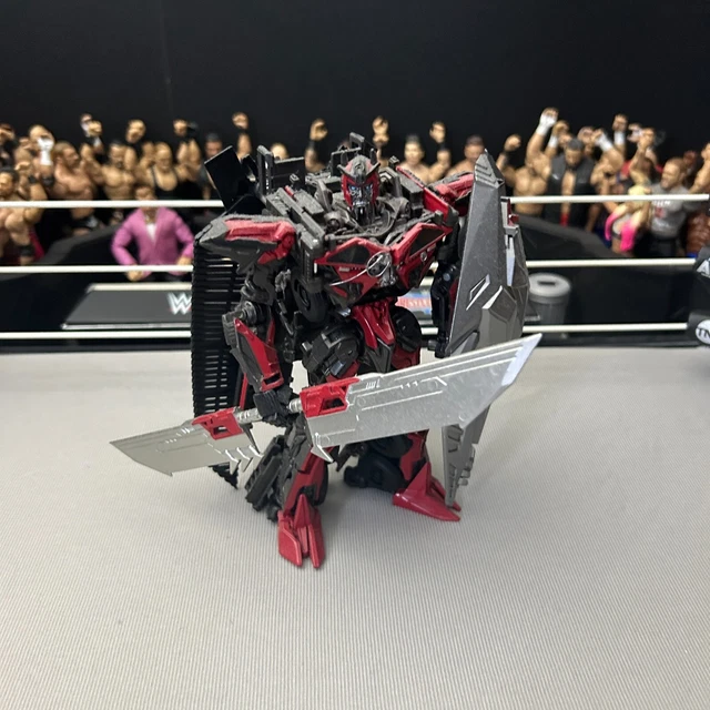 TRANSFORMERS STUDIO SERIES 61 Sentinel Prime Used - KO upgrade kit £85. ...