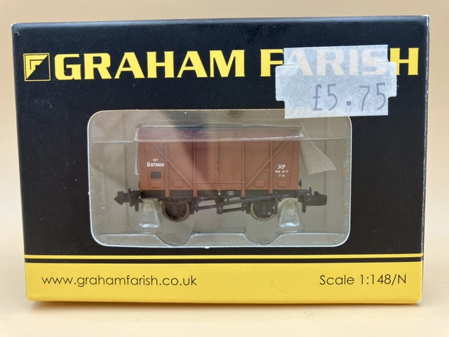 GRAHAM FARISH N Gauge 377-625 12 ton plywood fruit van BR Bauxite ...