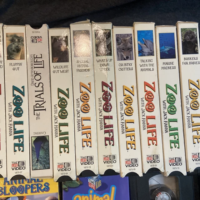 LOT DE 21 cassettes VHS/Zoo Life avec Jack Hanna/Animal Bloopers avec ...