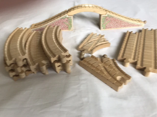 THOMAS & FRIENDS Wooden Railway Arched Bridge and Track £8.00 - PicClick UK