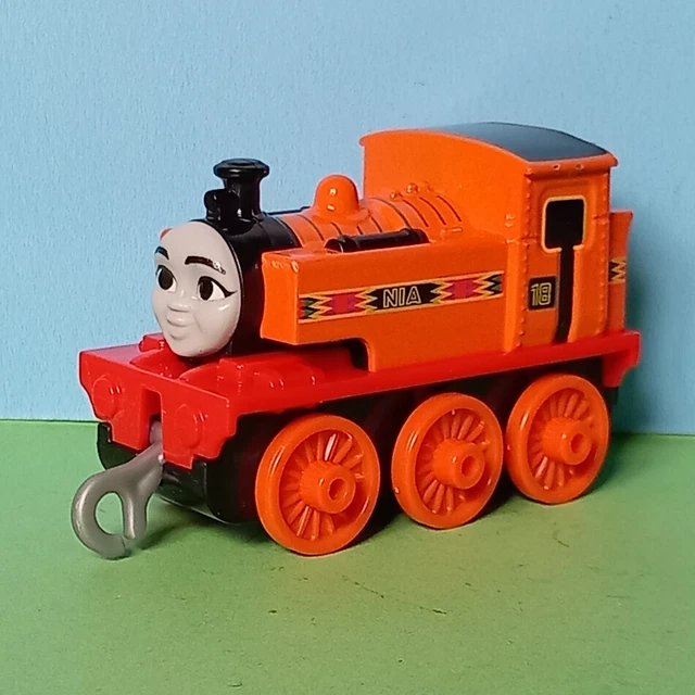 THOMAS THE TANK Engine & Friends Trackmaster Push Along Nia Orange ...