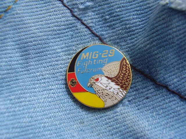 PIN BUNDESWEHR LUFTWAFFE MIG-29 Kampfflugzeug Kampfjet Nato Code ...