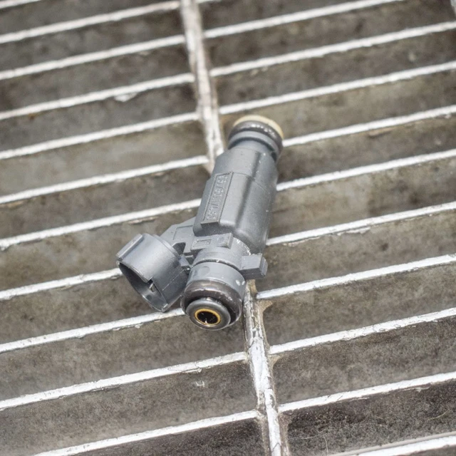 PEUGEOT 208 MK1 Moteur Injecteur de Carburant 9676017480 0280157127 1.2 ...