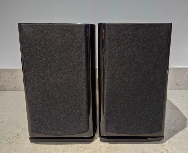 WHARFEDALE DIAMOND 11.1 Two Way Bookshelf Speakers In Black Vg ...