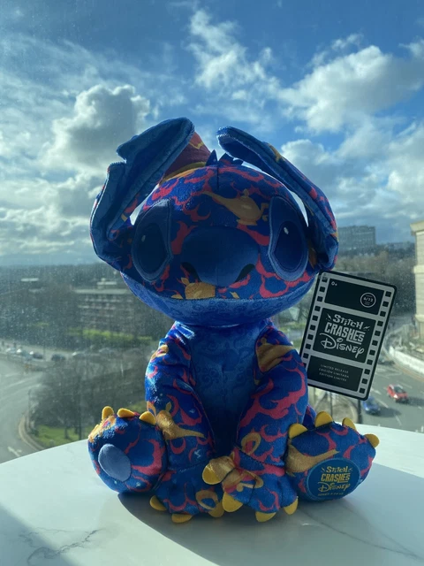 DISNEY STITCH CRASHES Aladdin Limited Edition Collectable Toy 6 of 12 £ ...