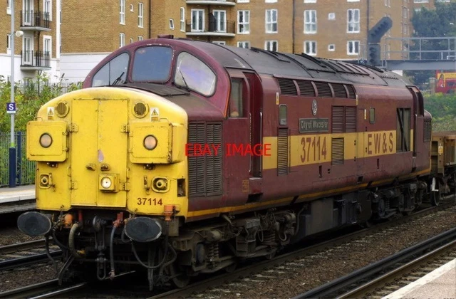 PHOTO CLASS 37 Diesel 37114 City Of Worcester At Kensington Olympia On ...