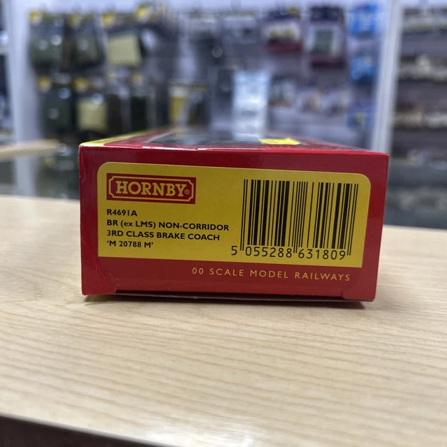 HORNBY (R4691A) EX-LMS Non-Corridor 3rd Cl. Brake Coach ‘M 20788 M’ £39 ...