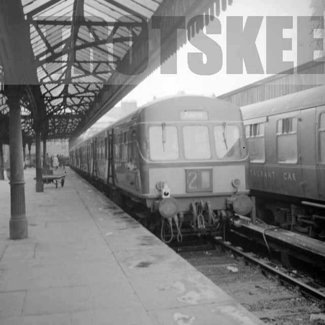 LARGER NEGATIVE BR British Railways Diesel DMU Railcar Buchanan Street ...