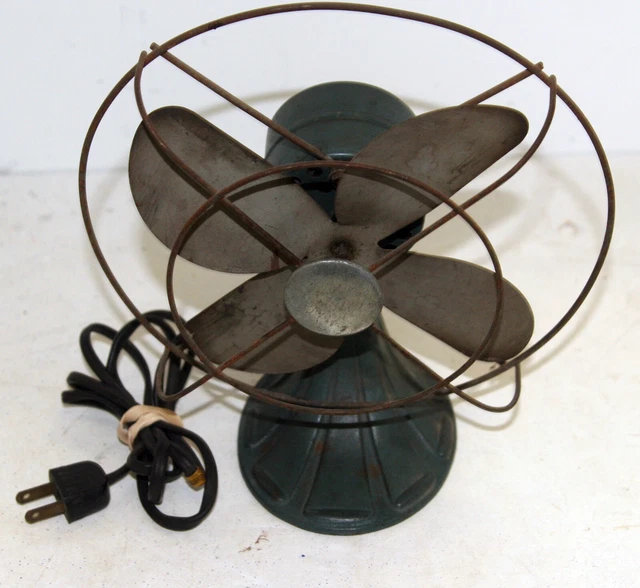 VINTAGE ART DECO Polar Cub Electric Desk Fan AC Gilbert 10 inches tall ...