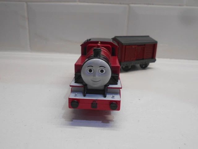 TOMY TRACKMASTER THOMAS the tank engine battery train arthur £18.99 ...