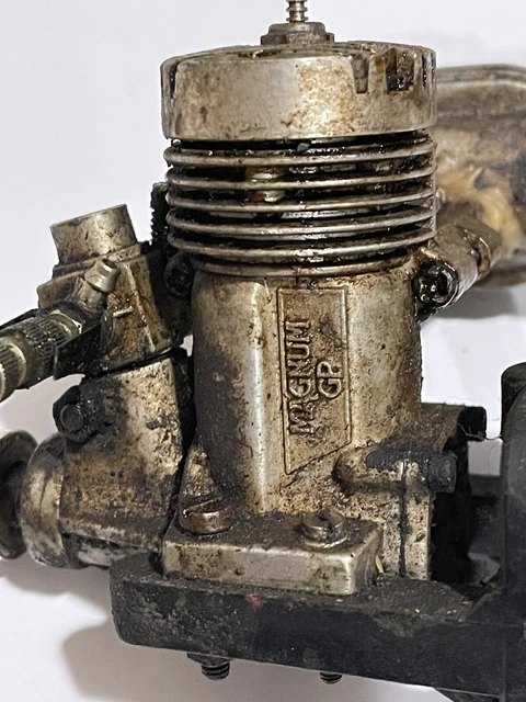 VINTAGE RC MODELLO Aeromobile MAGNUM 25 GP ABC 2 TEMPI MOTORE NITRO & SCARICO EUR 34,85 ...