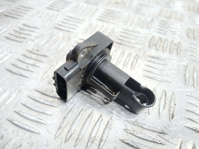 TOYOTA COROLLA E120 E130 2005 essence débitmètre d'air UST77874 EUR 7,68 - PicClick FR