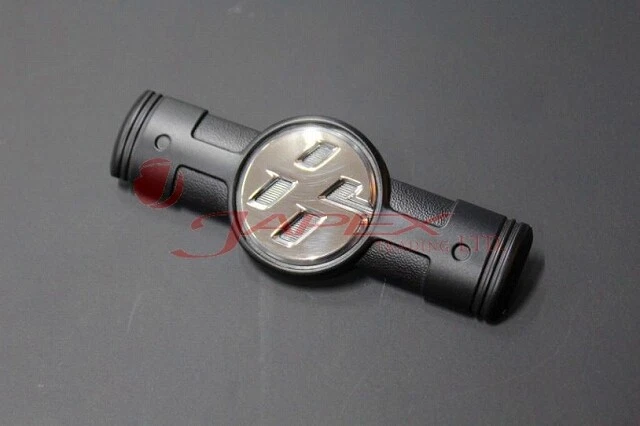 GRAZIO & CO Chrome Fender "86" Mark Emblem Set for 86 ZN6 Separate ...