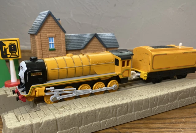 THOMAS & FRIENDS TrackMaster Murdoch w/ Tender Motorized Train Engine ...