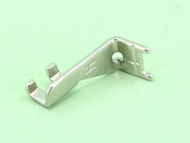 GENUINE SINGER SLANT Shank H Presser Foot – Fits 401, 403, 411, 500 ...