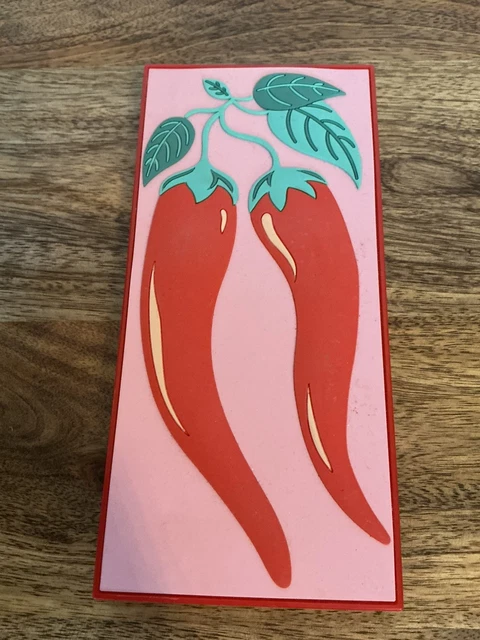 I LOVE Revolution Tasty Chilli Shadow Palette NEW £5.45 - PicClick UK