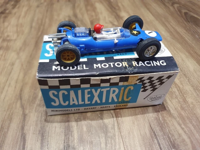 VINTAGE TRIANG SCALEXTRIC C82 Lotus race car with original box £20.00 ...