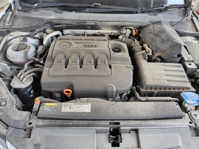 GEARBOX SEAT LEON MK3 (5F) (SE370) 2012 TO 2020 1598 DIESEL MWW 5 Speed ...