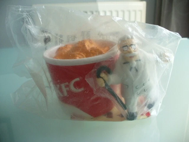 KFC COLONEL SANDERS Animated figure The Chicken Expert Story NEW sealed ...