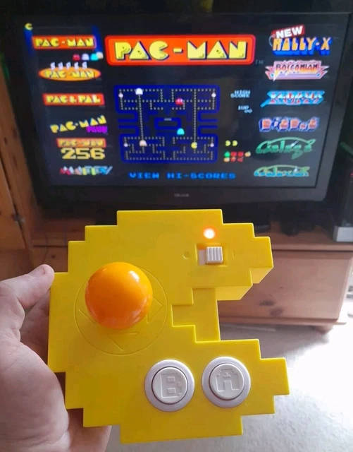 BANDAI NAMCO PAC-MAN Plug And Play - 12 Classic Arcade Games £22.95 ...