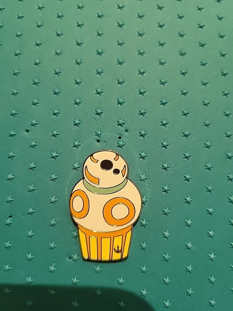 NEW WAVE B 2025 Hidden Mickey Walt Disney World BB-8 Treats Pin £48.91 ...