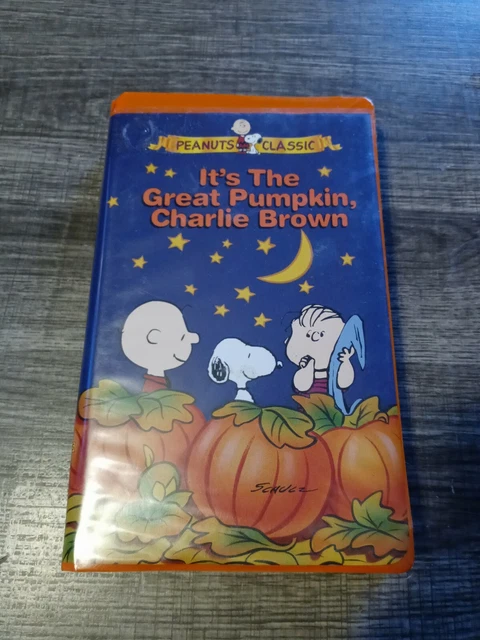 PEANUTS ITS THE Great Pumpkin, Charlie Brown (VHS, 1996, Clamshell) $12 ...