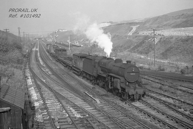 PHOTO BR(M) EX-LMS 5MT 2-6-0 42812 with Engineer's Train at Peak Forest ...