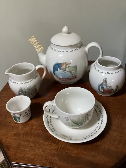VINTAGE PETER RABBIT Children’s Tea Set - Wedgwood - Beatrix Potter £20 ...