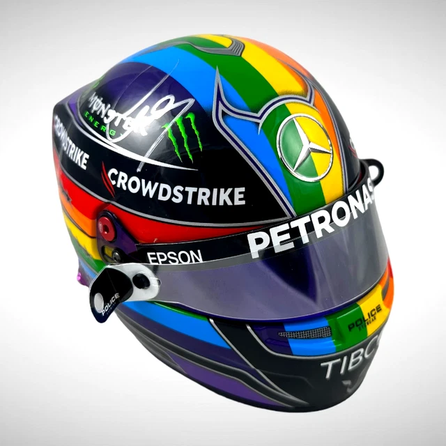 FORMULA 1 LEWIS Hamilton 2021 Qatar 1:2 Helmet signed by Lewis Hamilton ...