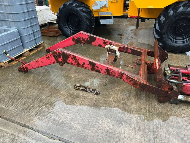 MASSEY FERGUSON 1964 Front End Loader Frame £400.00 - PicClick UK