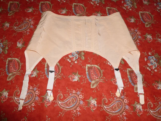 VINTAGE GARTER BELT BESTFORM Girdle Shapewear 4 Garters, Size 32 ...