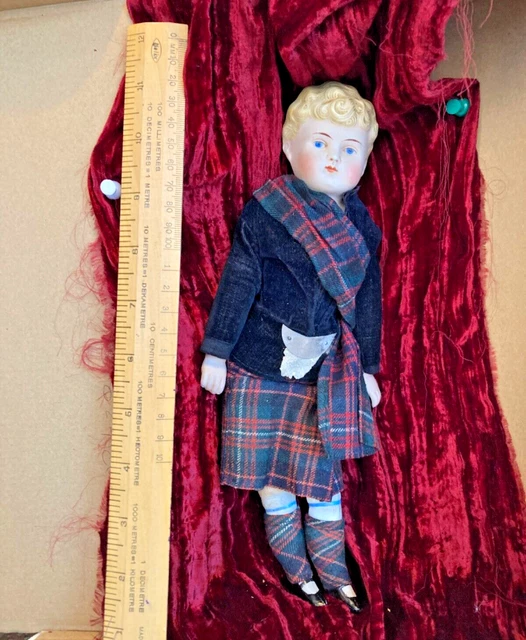 VINTAGE GERMAN PARIAN Doll in Scottish national dress £47.51 - PicClick UK