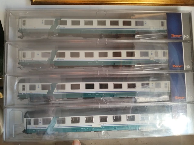 ROCO 64083 SCALA H0 Set 4 Pezzi CARROZZE TIPO EUROFIMA 1^cl. LIVREA ...