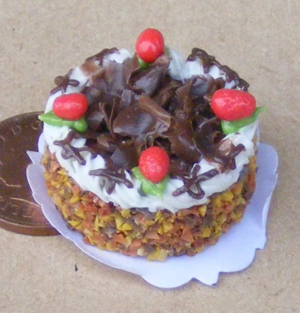ROND GÂTEAU AVEC Chocolat Glaçage Tumdee 1:12 Échelle Poupées Maison ...