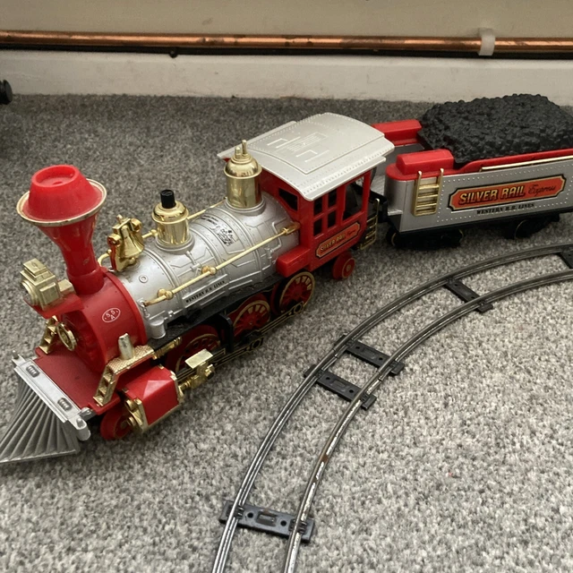 VINTAGE NEW BRIGHT Talking Silver Rail Express Train 1986 - Western ...