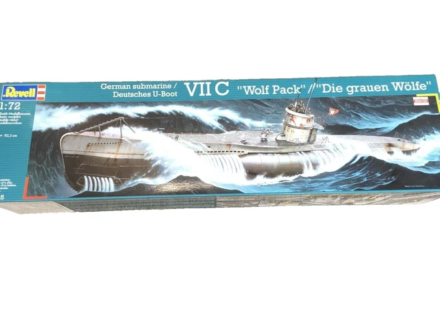 REVELL 05015 1/72 scale German Submarine Deutsches U-Boot VII C Wolf ...