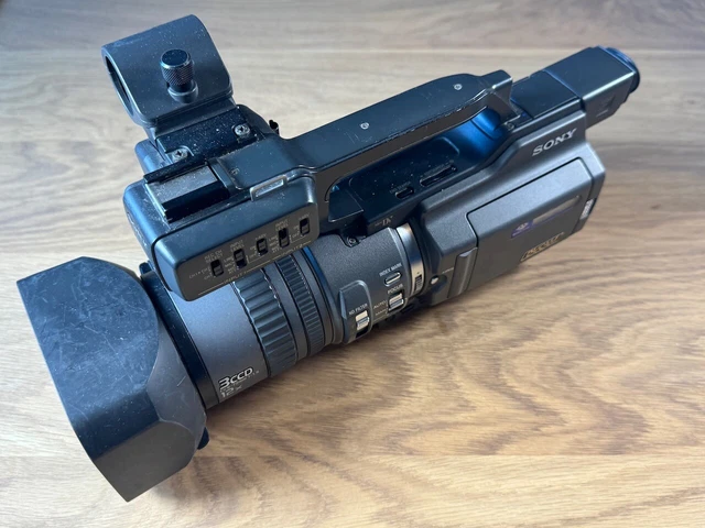 SONY DSR-PD150P CAMCORDER (DEFECT) £200.00 - PicClick UK