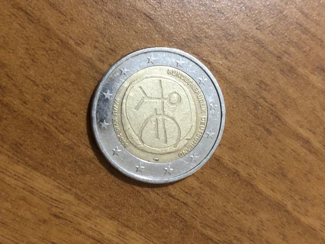 MONETA RARA DA 2 euro con omino stilizzato Bundesrepublik Deutschland ...