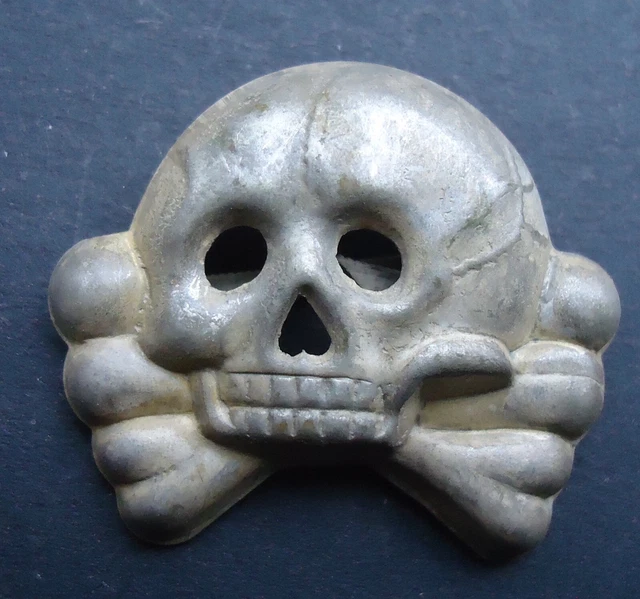GERMAN WW1 HUSSARS Jawless Skull Cap Badge £83.00 - PicClick UK