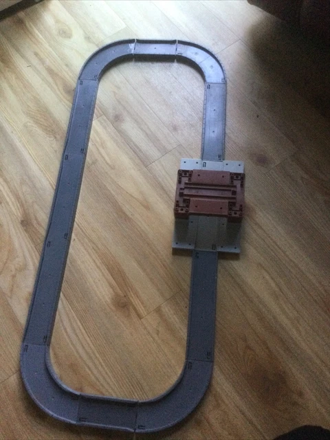 TOMY TRACKMASTER THOMAS And Friends Grey Road Bundle With Road/rail ...