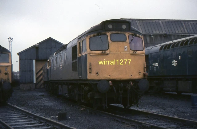 ORIGINAL RAILWAY SLIDE Class 27 27004 at Eastfield 09.84 £2.50 ...