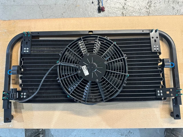 LAND ROVER DEFENDER Air Conditioning Condenser Lr025985 £570.00 ...