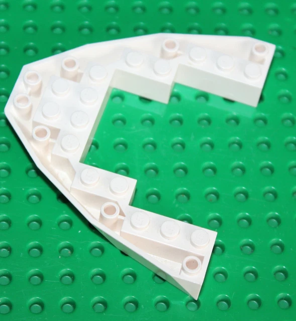 LEGO WHITE BOAT Bow Brick 8x10x1 ref 2622 set 6560 5975 T-Rex Transport ...