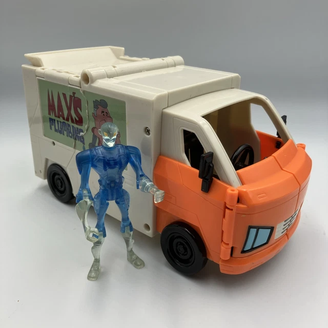 BEN 10 OMNIVERSE Rook's Proto-truck with Rook Figure 2012 £24.99 ...