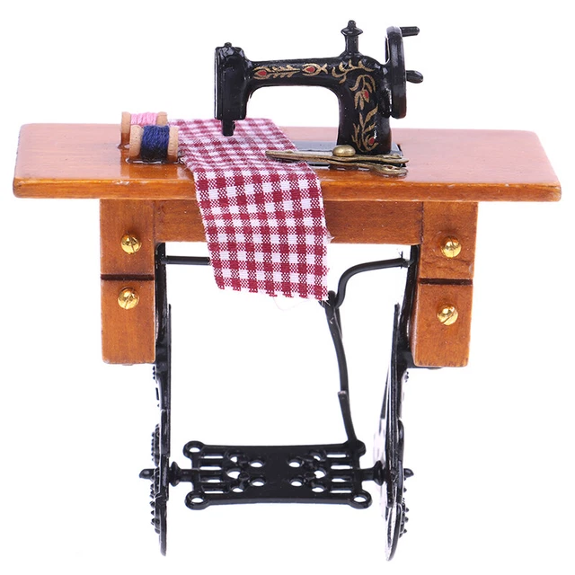 DOLLHOUSE DECOR MINIATURE Furniture Wooden Sewing Machine for Dolls ...