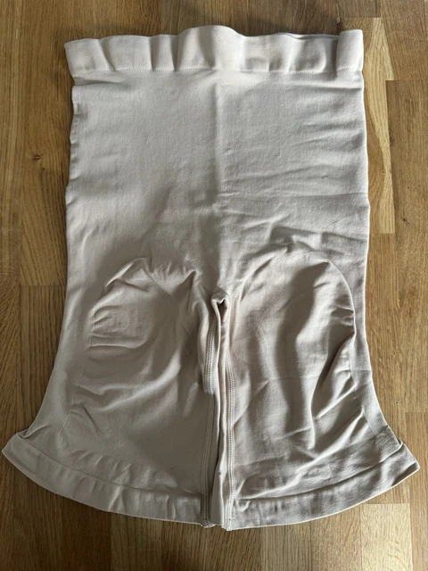 SKIMS SEAMLESS SCULPTING Short Mid Thigh Size 4X/5X Colour Clay £29.99 ...