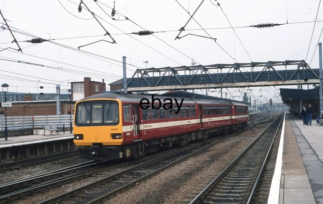 35MM RAILWAY SLIDE- 3 car DMU Class 144. 144018 @ Doncaster £3.30 ...